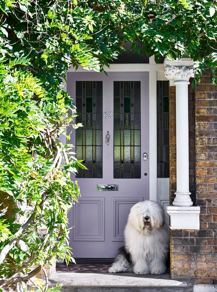 Weekend Project: Attention Grabbing Front Door Ideas | Dulux